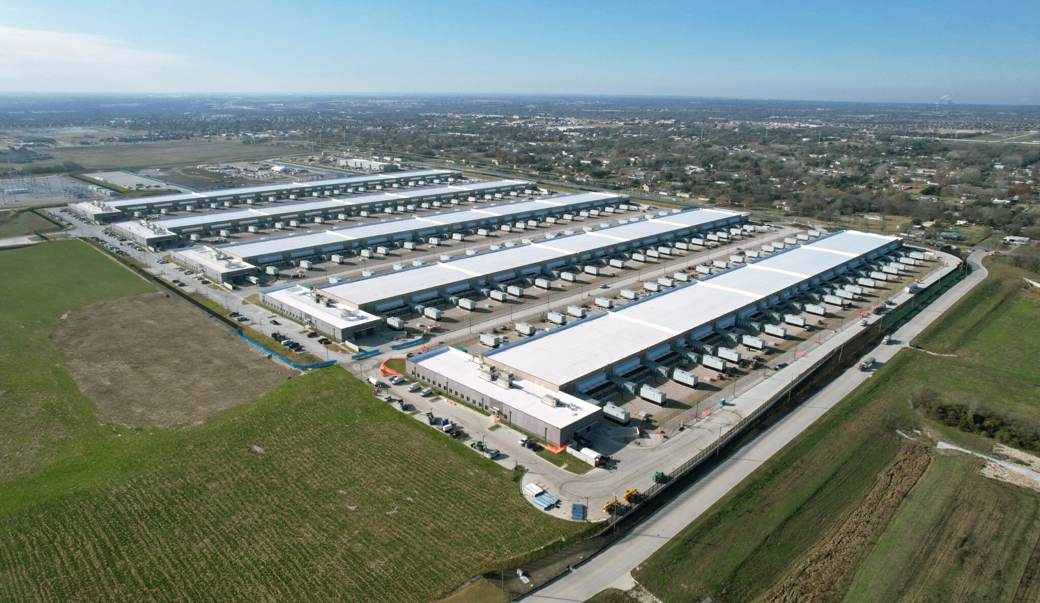 The Manufacturing Advantage in Data Center Construction